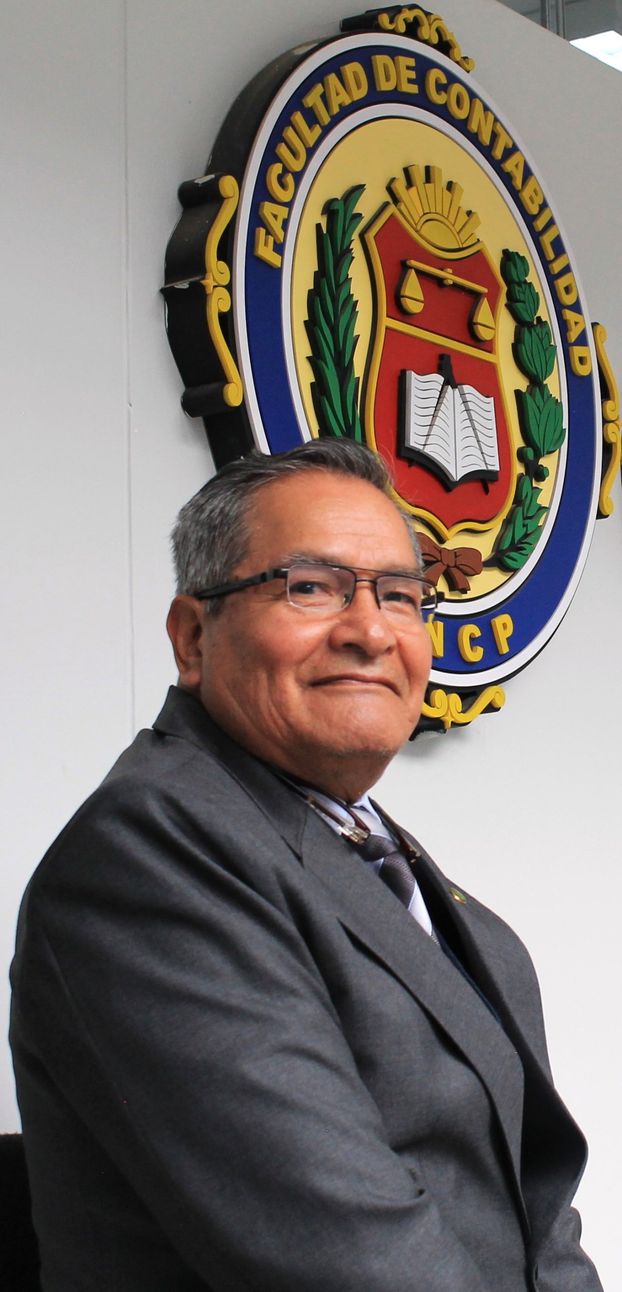 Mg. Flores Ñahui Toribio Alfonso - Contabilidad